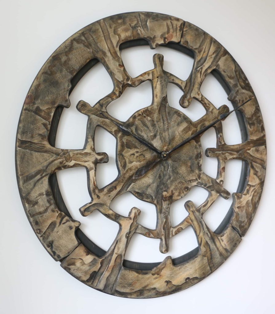 Unique Wall Clock That Will Provide A Strong Wow Factor