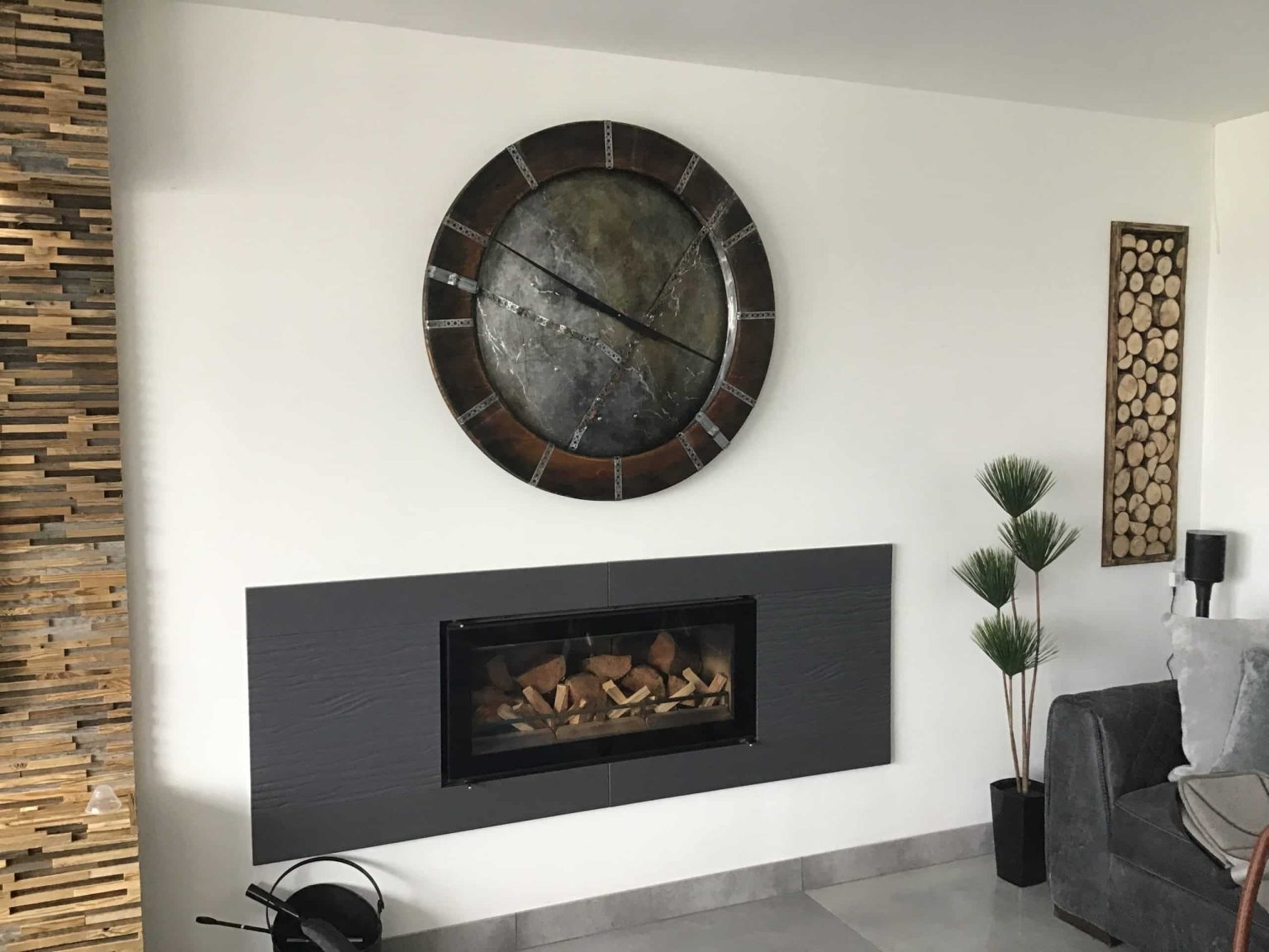 Beautiful and unusual large wall clocks with a strong "wow" factor.
